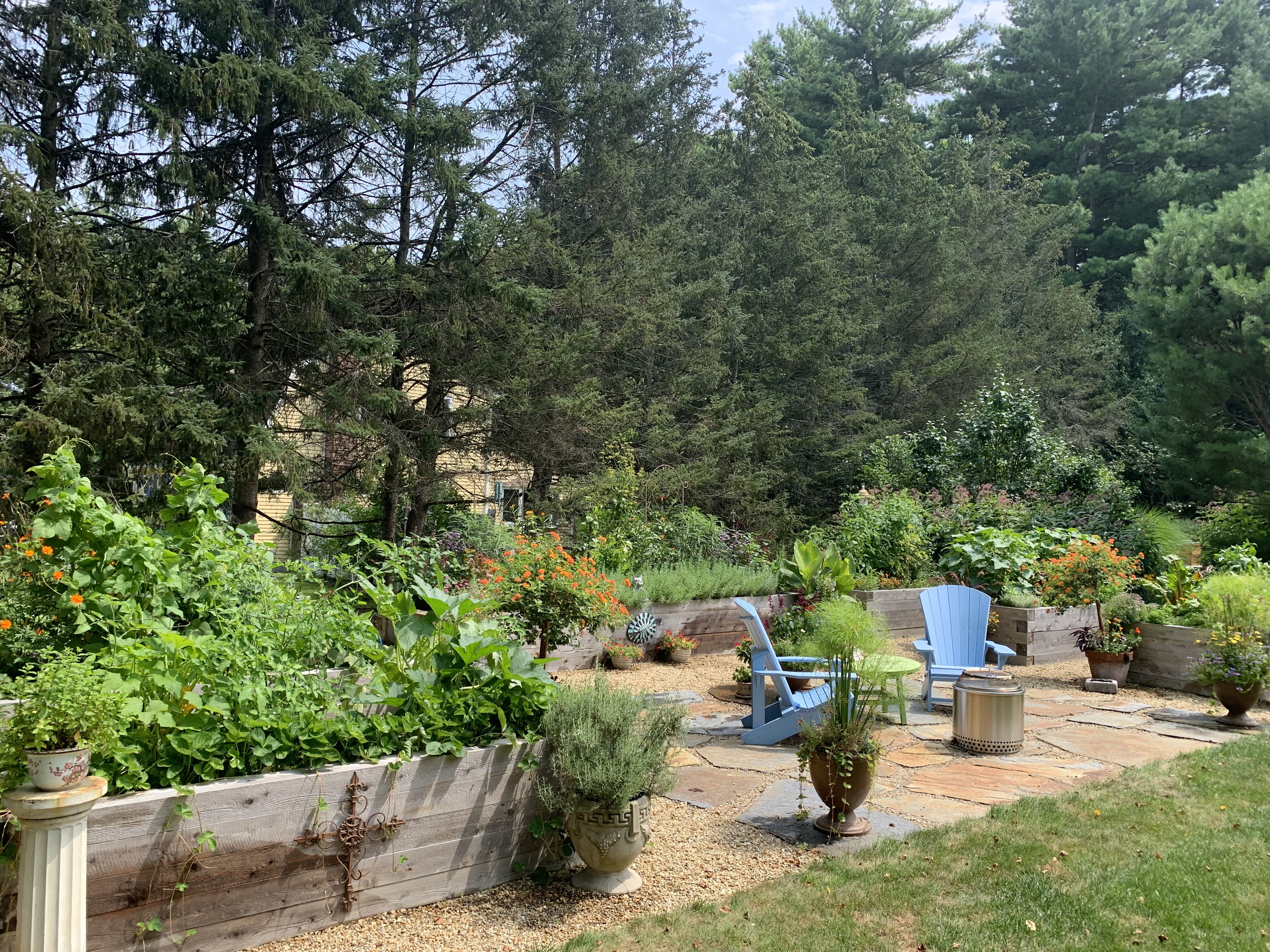 Grow Your Own: A Beginner's Guide to Sustainable Vegetable Gardening at ...